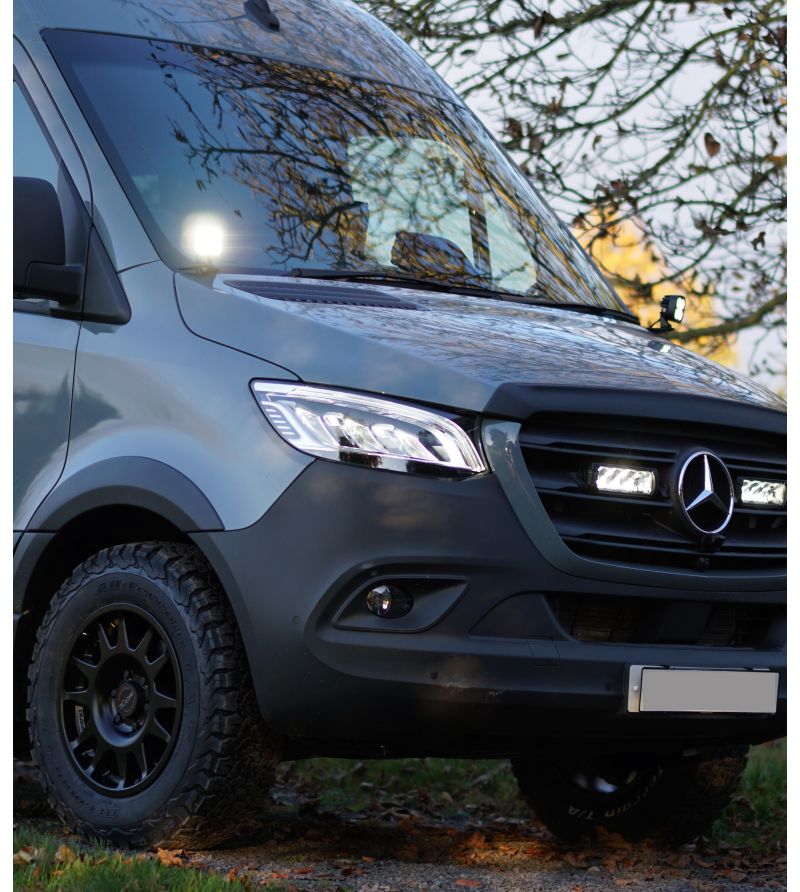 MB Sprinter 2018- Lazer LED Grille Kit - GK-MSP-G2-01K